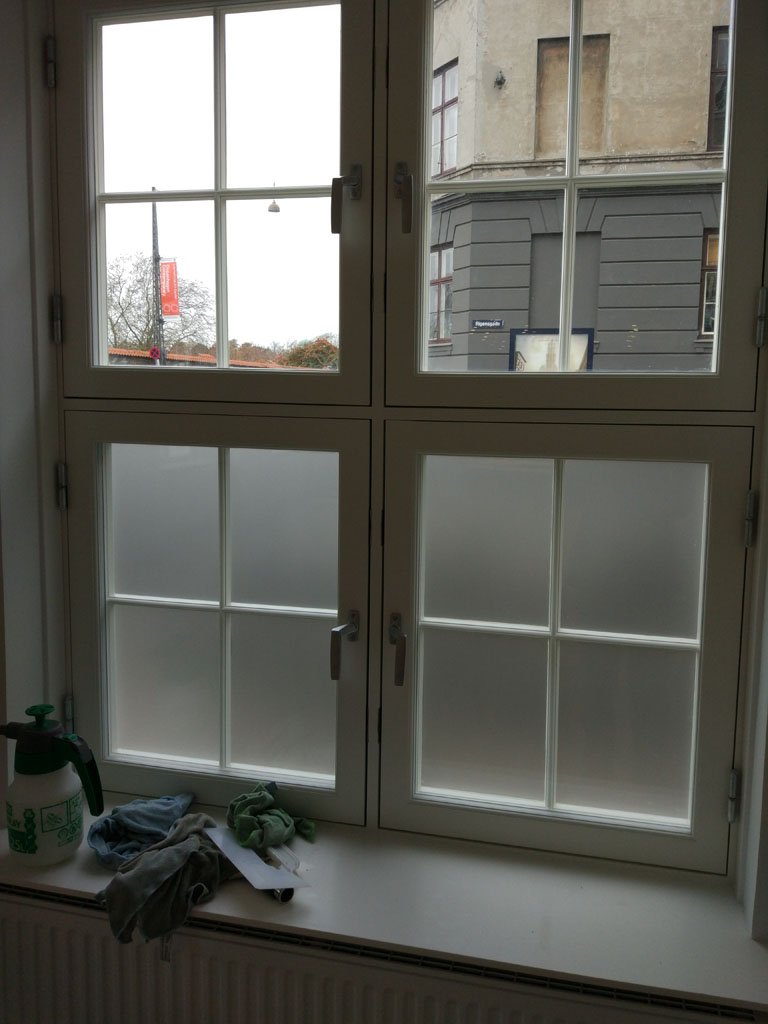 Vinduesfolie og Sandblæst folie til privatliv - One-Way film til vinduer