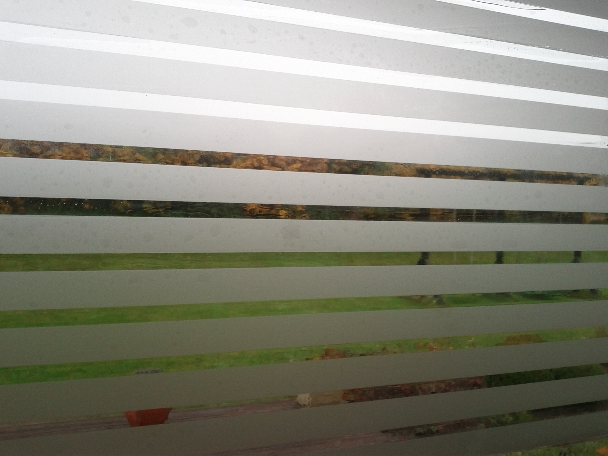 Vinduesfolie og Sandblæst folie til privatliv - One-Way film til vinduer